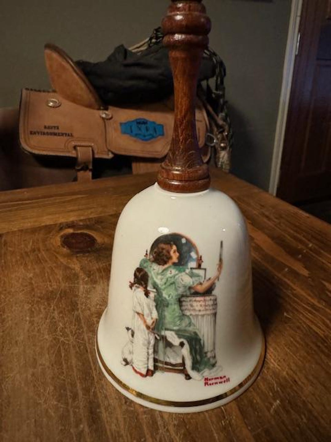 Vintage Norman Rockwell "going Out" Bell - Etsy