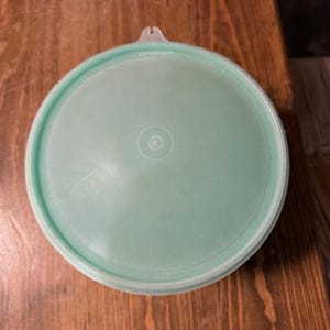 Vintage Tupperware Lettuce Keeper Crisper # 1424 Green W Clear Lid ...