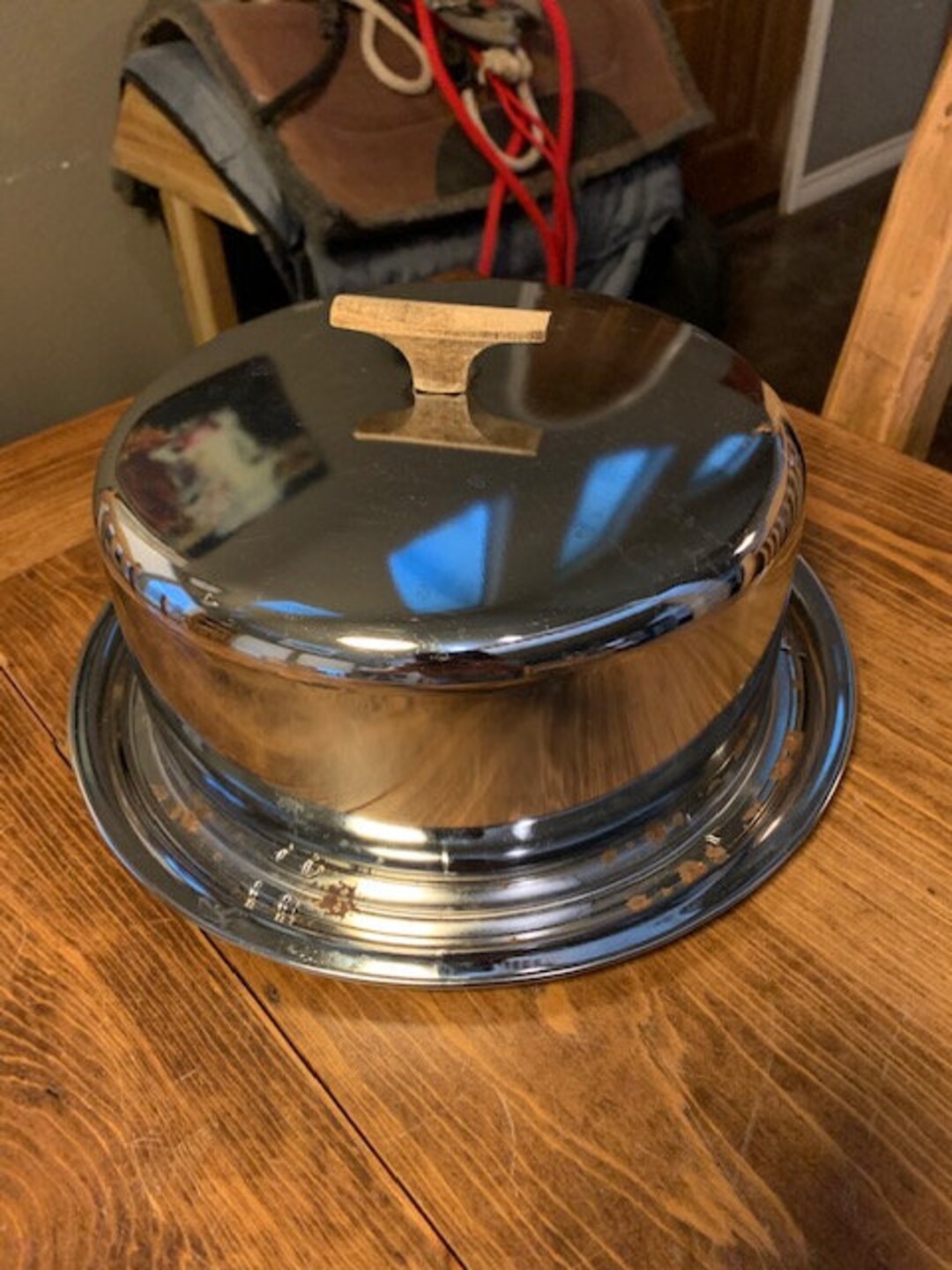 Vintage Cake Container | Retro Metal Cake Cover With Cake Tray ...