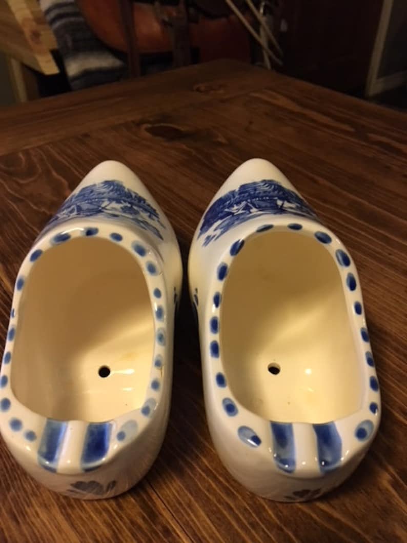 Vintage Delft Blue White Porcelain Dutch Shoes (set of 2) Hand Painted ...