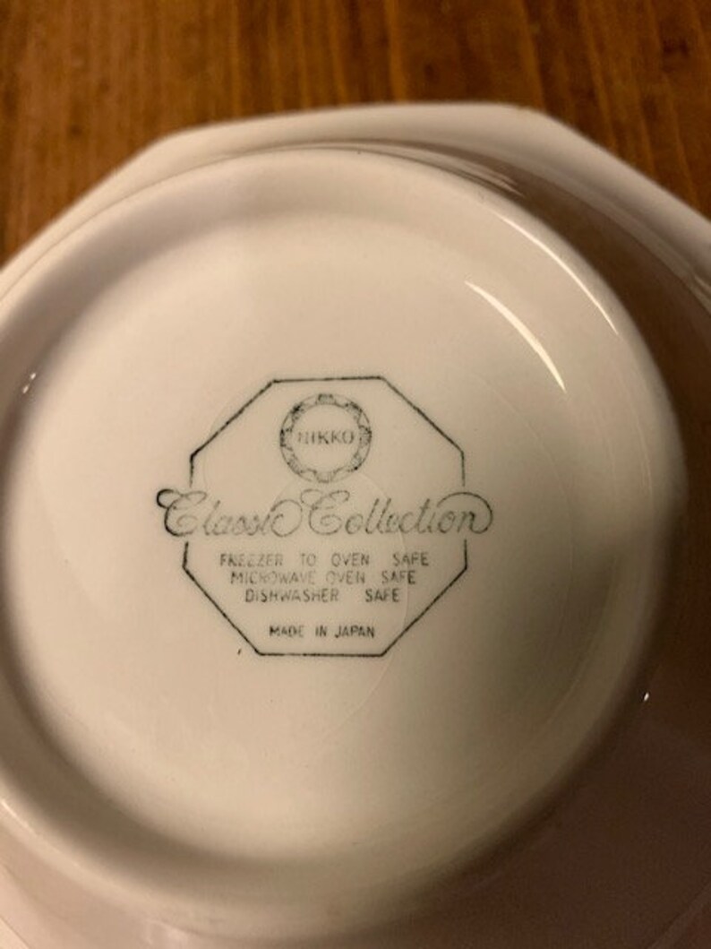 Nikko Classic Collection Daffodil Yellow Bowl | Etsy