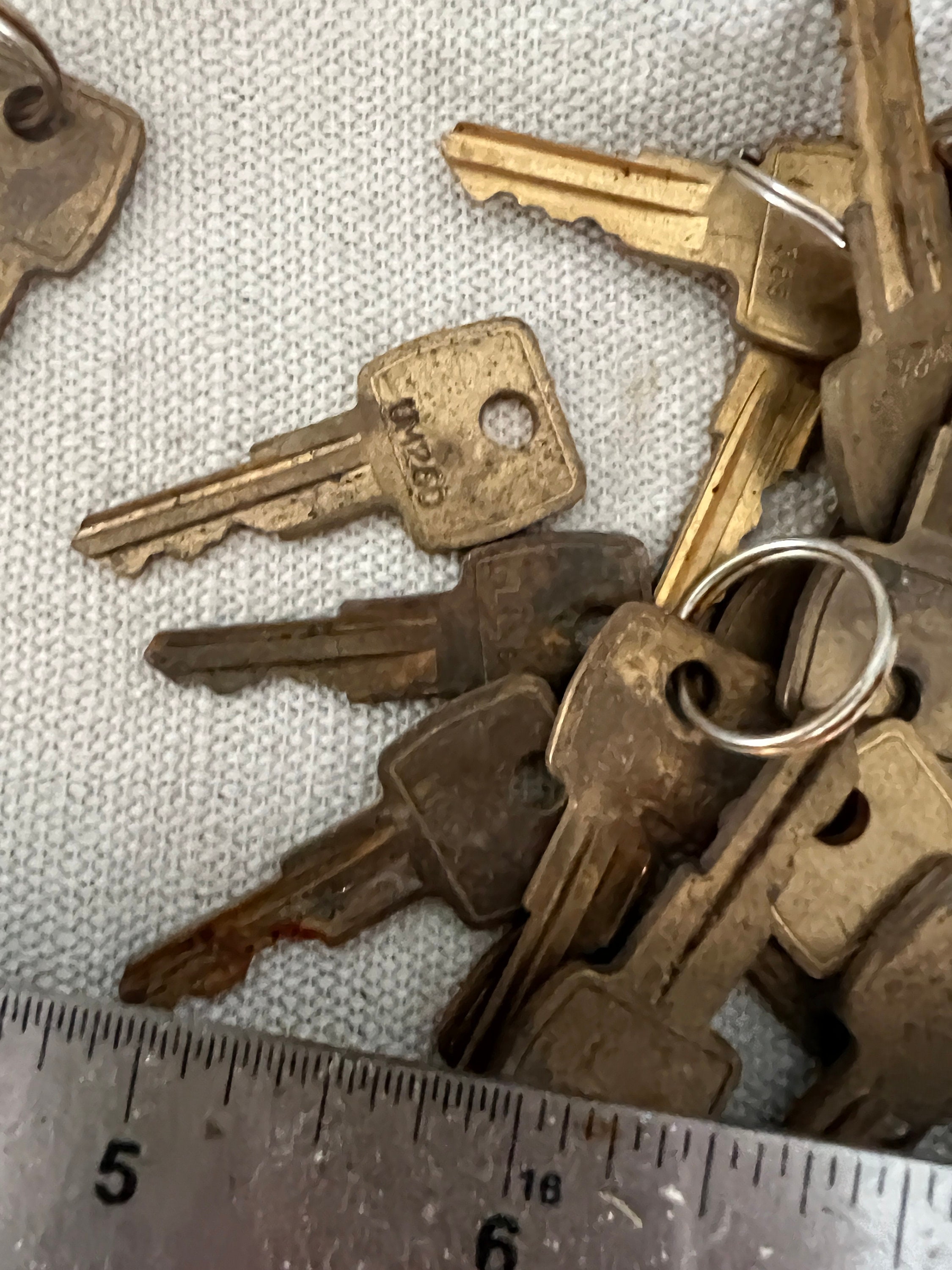 Mini Square Brass Keys– Set of 20 - Etsy
