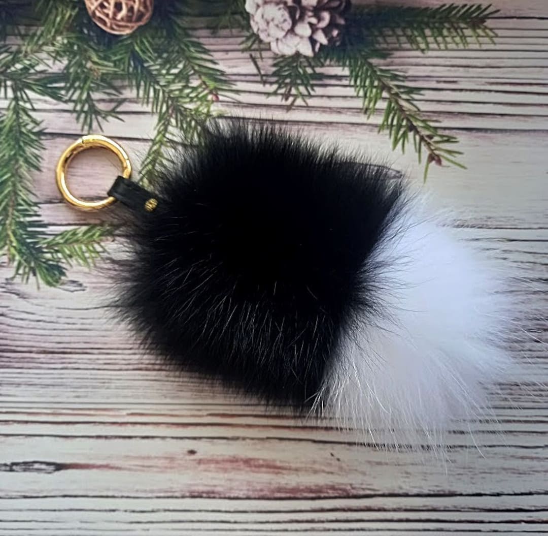 Fox Fur Tail Keychain: Fluffy Bag Charm, Keyring (6") - Etsy