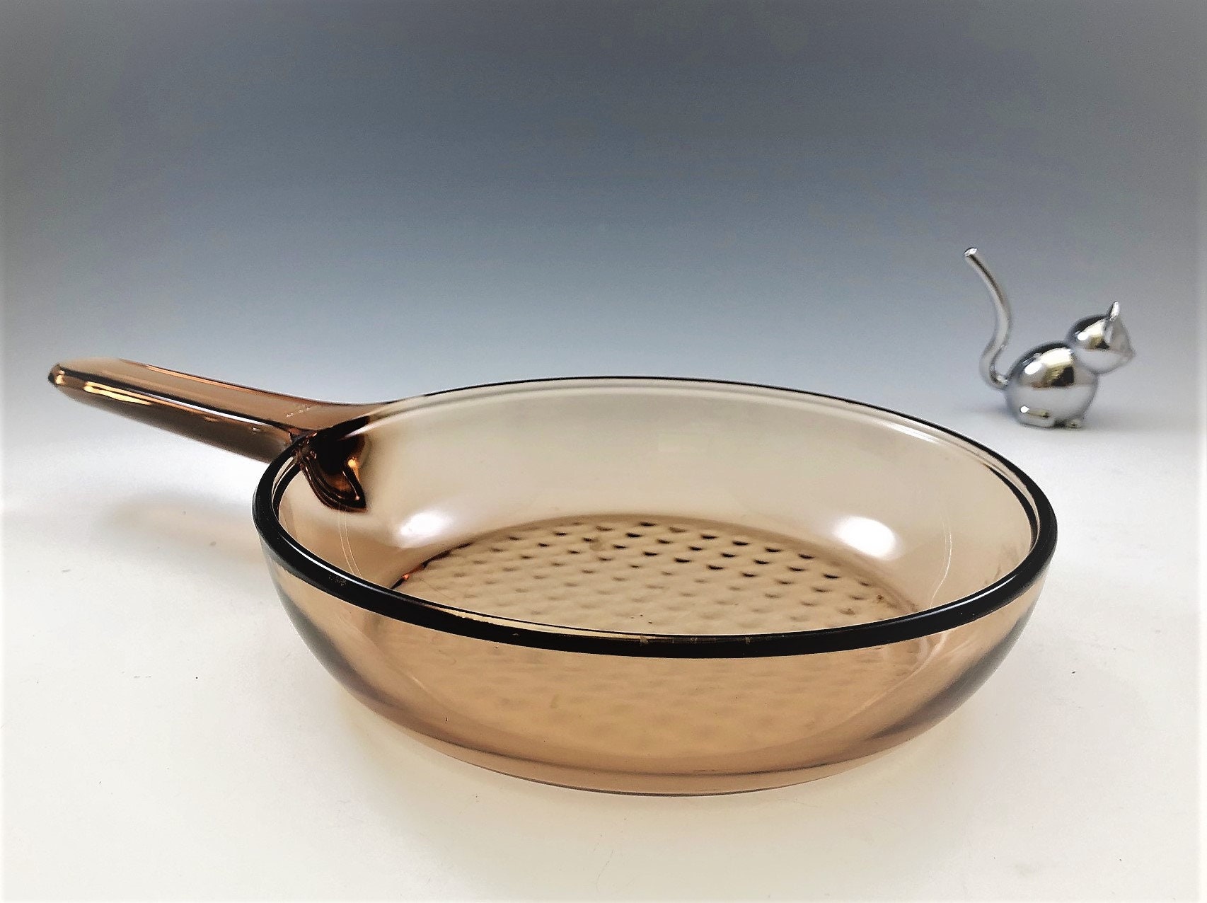 Corning Vision Frying Pan Amber Glass Skillet Vintage Waffle Bottom Pan