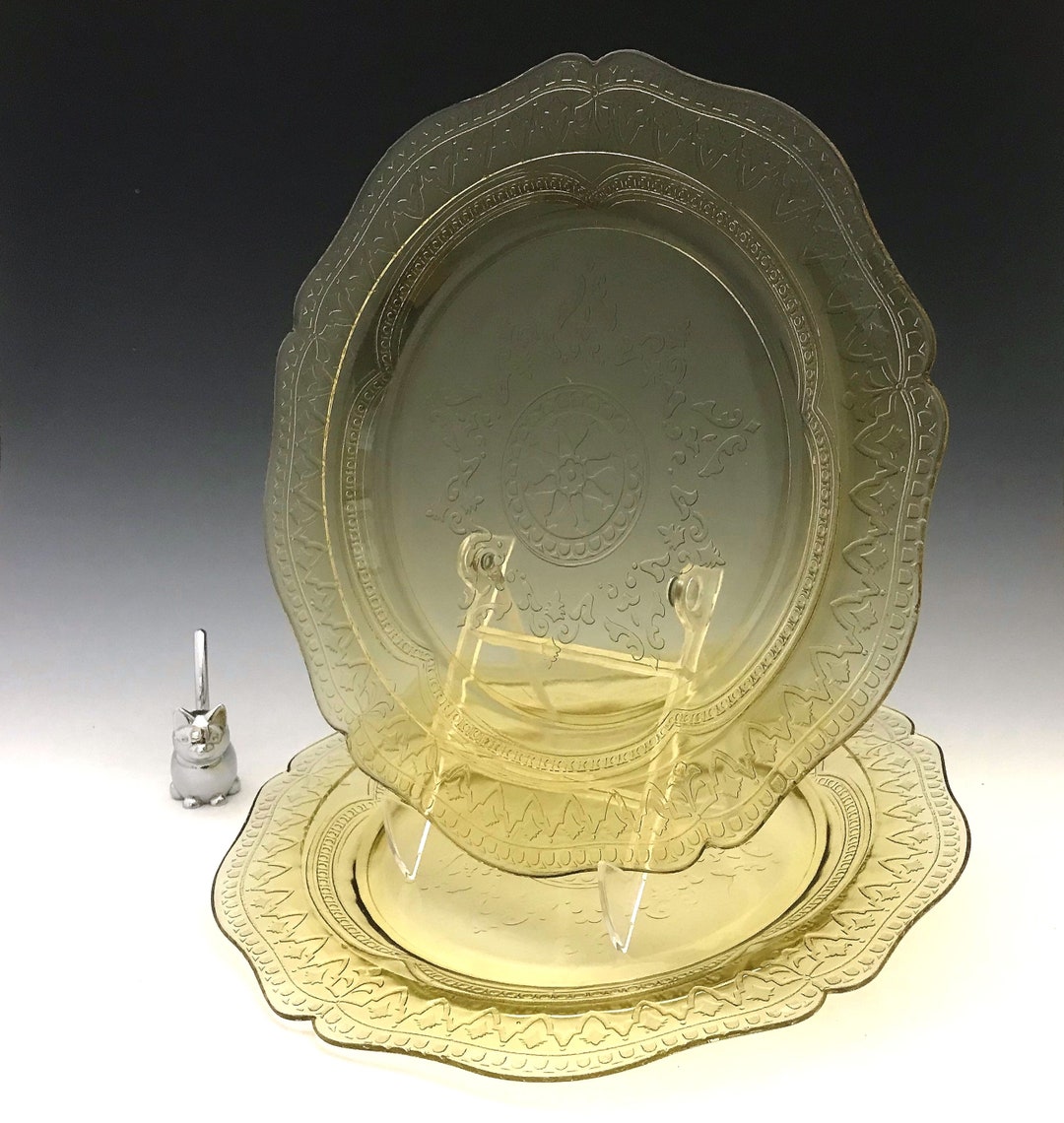 Set of 2 Federal Glass Patrician Pattern Dinner Plates - Spoke Pattern ...