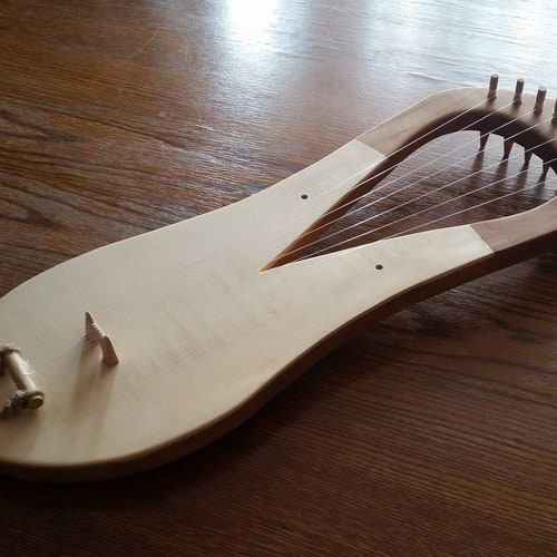 Norum Scandinavian Germanic Lyre | Etsy