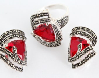 Small Red Stone Ring - Etsy