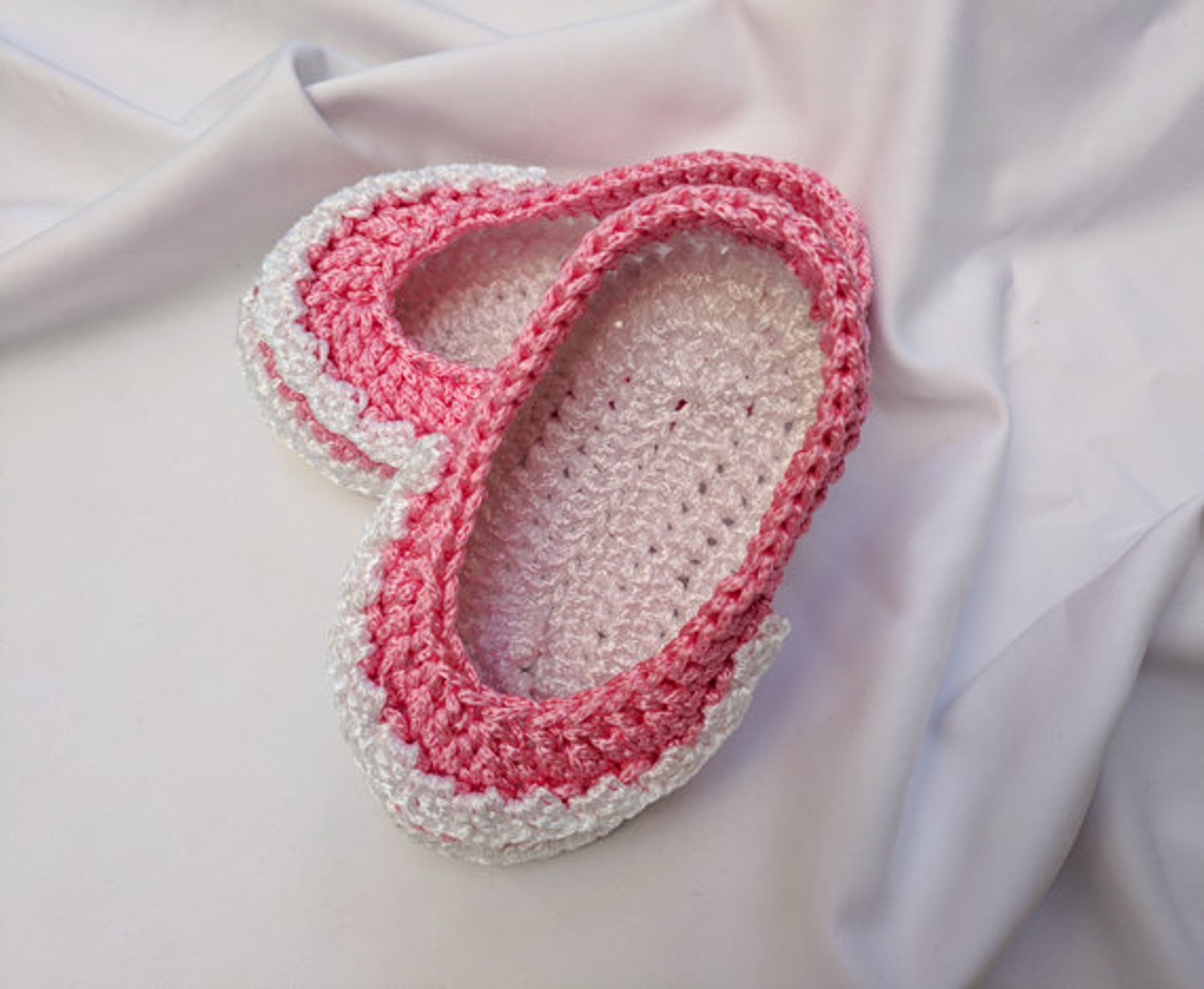 Crochet Pattern, Crochet Baby Slipper Pattern, Girls Crocheted Shoe ...