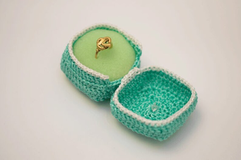 PDF Crochet Pattern for Ring Box, Jewelry Container, Fund, Box, Case ...
