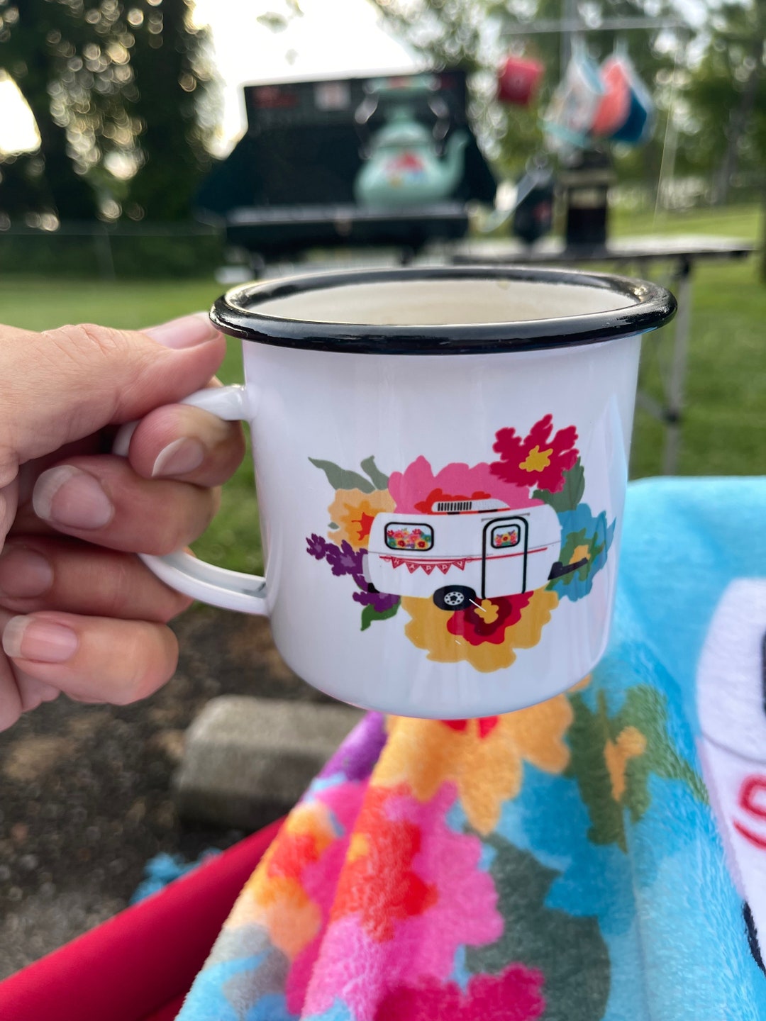 Cute Camp Happy Mug - Fiberglass Travel Trailer Artwork on Durable ...