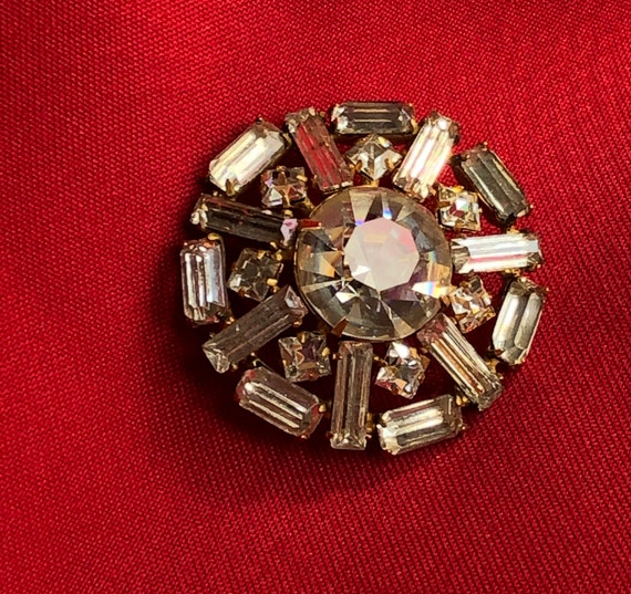 Vintage Clear Rhinestone Brooch Circular with Gold-to… - Gem