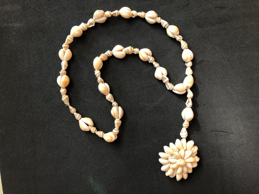Vintage Hawaiian Cowrie and Nassa Shell Floral Lei Necklace, 24" - Etsy