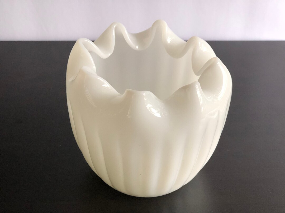 Vintage Translucent Milk Glass Rose Vase, White Glass Crimped/scalloped ...