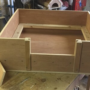 Whelping Box 90 Cm X 90 Cm With 30 Cm High Walls. Birthing Box Wooden ...