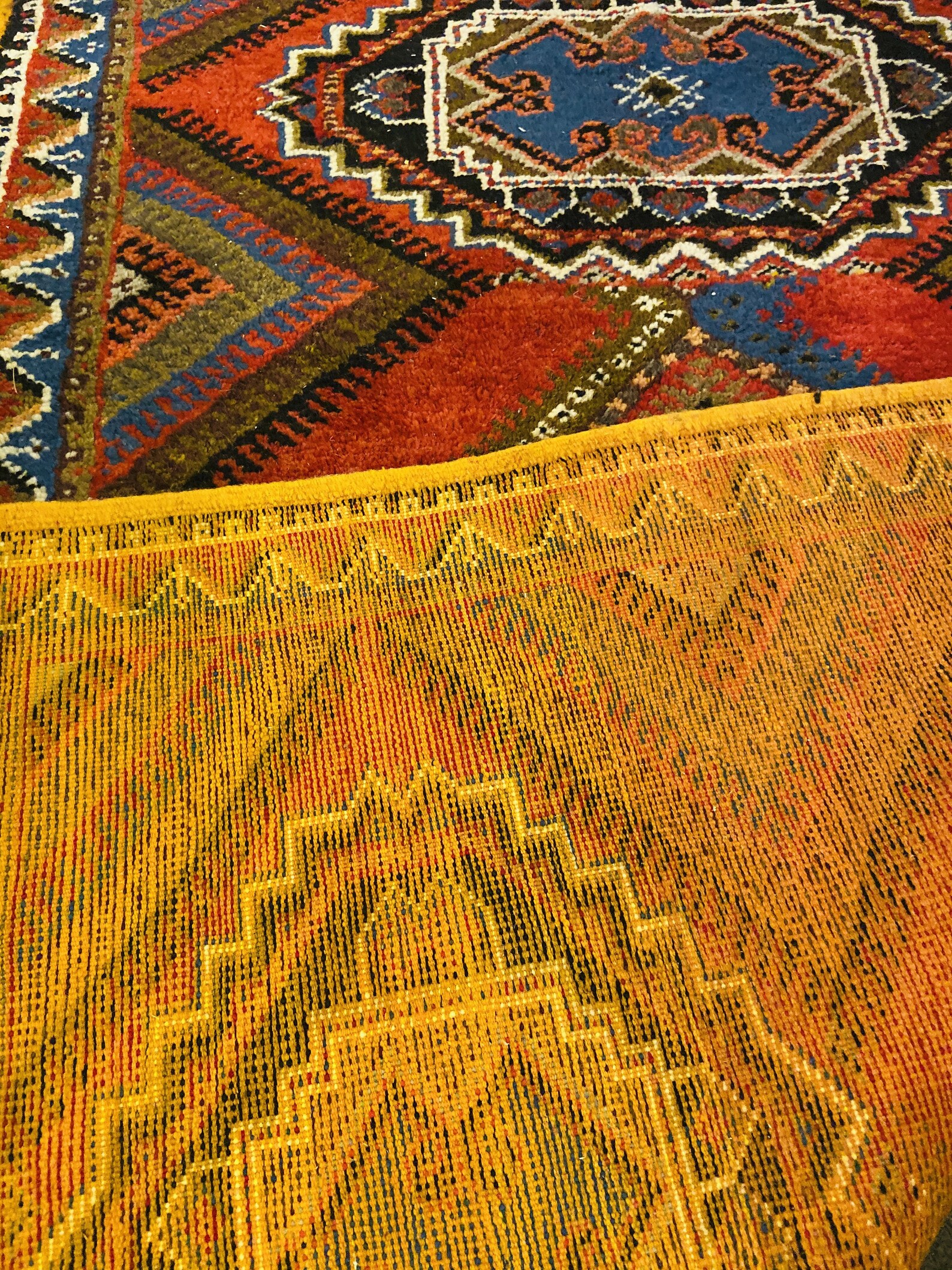 Berber Rug Medium Handwoven From Wool and Hypnotic Pattern - Etsy UK