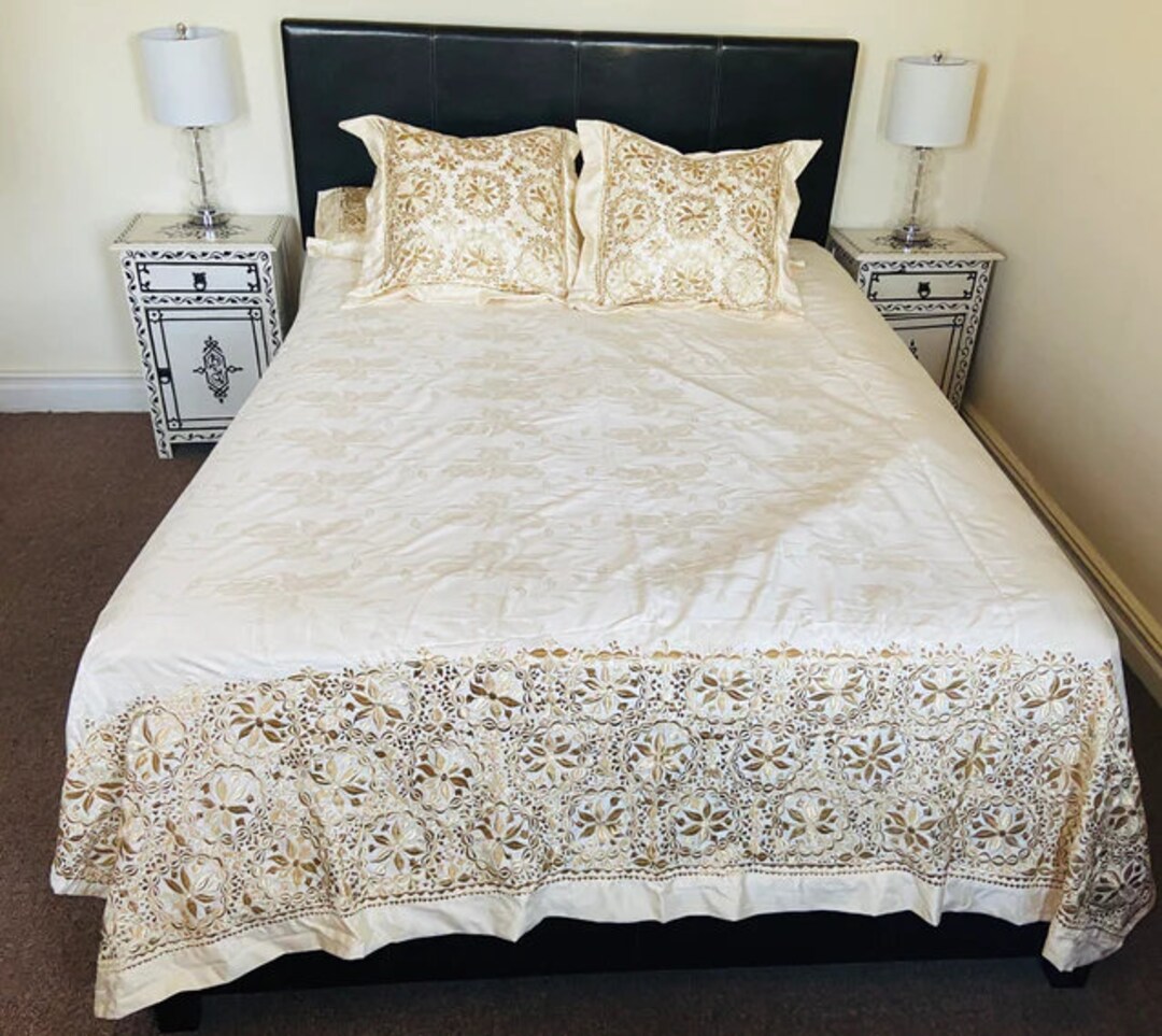 Floral Moroccan Hand Embroidered Bedding Set - Etsy