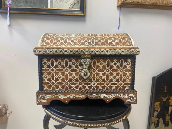 Mid-Century Bone Inlaid Chest Box or Jewelry Casket - Gem