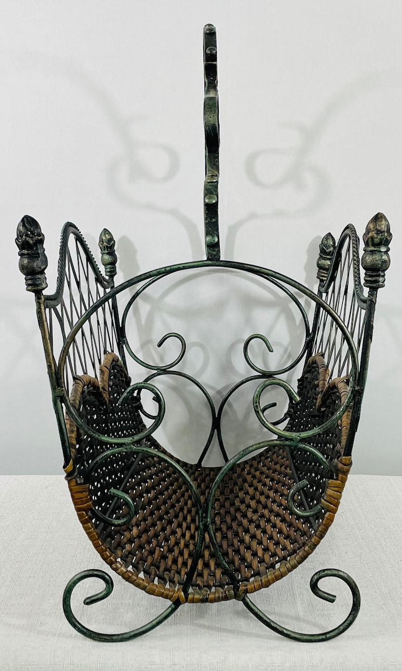 Vintage Metal and Reed Magazine Rack - Etsy