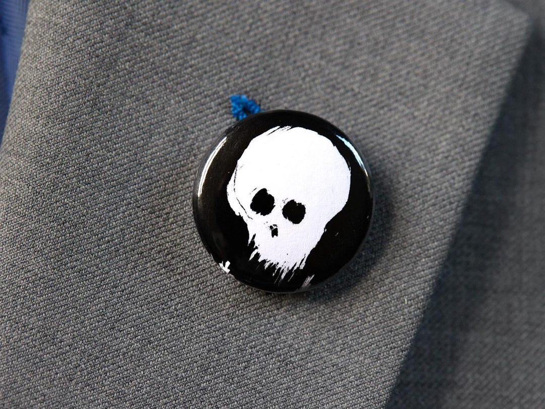 Memento Mori Skull Buttons - Stoic Button - Freemason Button - Skull ...
