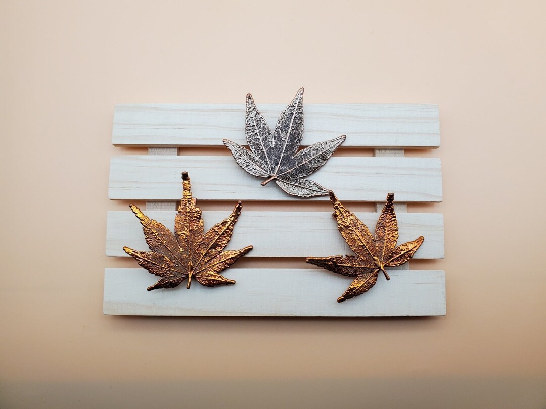 Dipped Cannabis Leaf Pin - Etsy