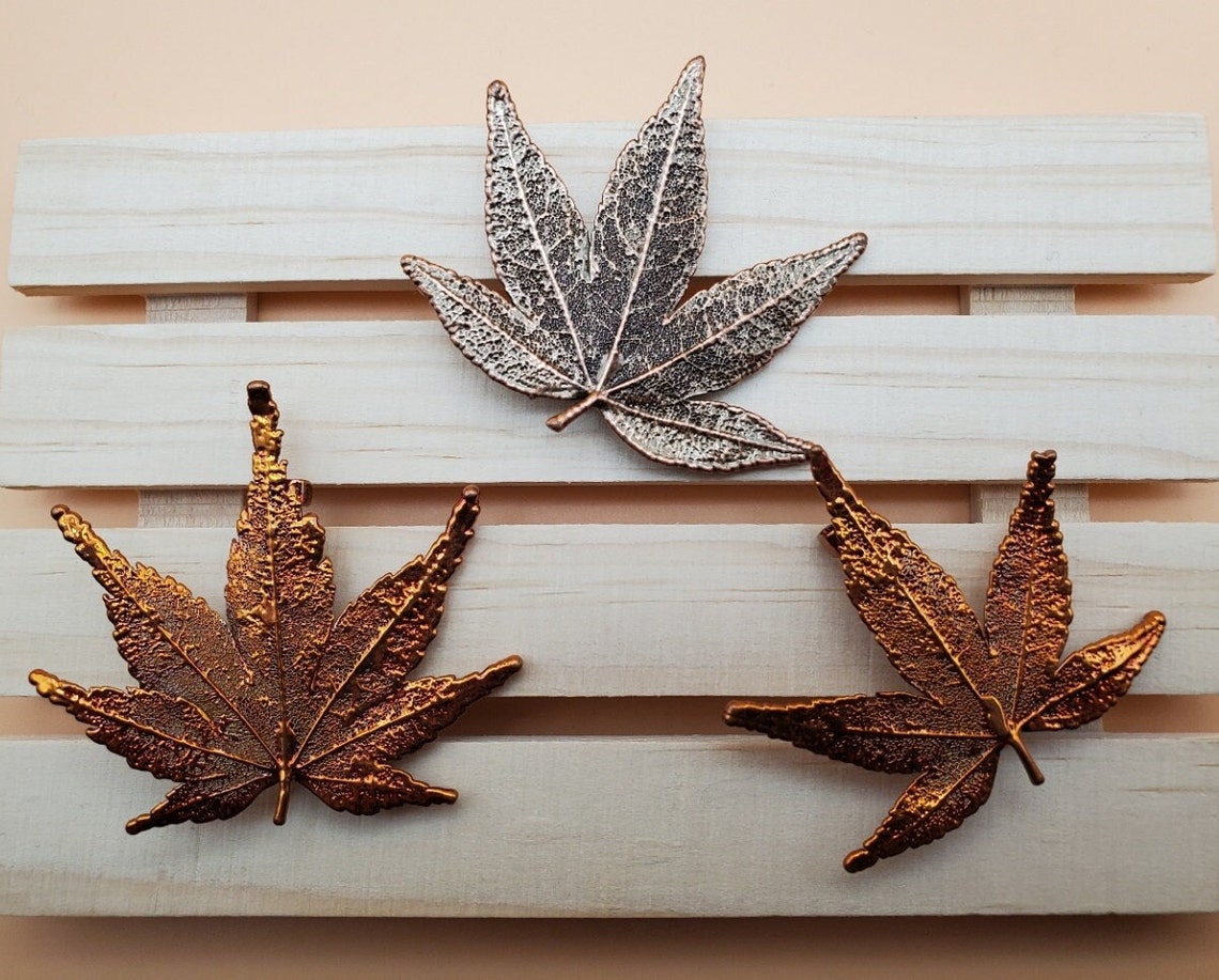 Dipped Cannabis Leaf Pin - Etsy