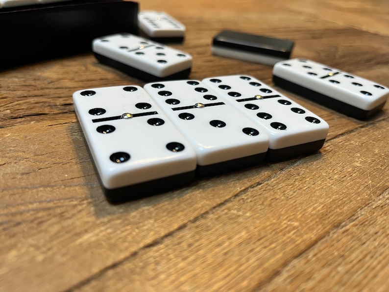 Personalized Two-tone Club Size Double Six Dominoes With Spinners ...