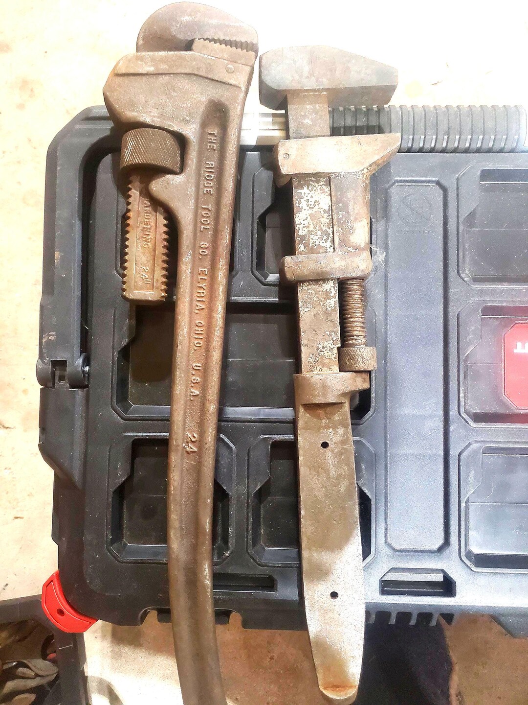 2 Giant Wrenches Vintage Usa 1950s - Etsy