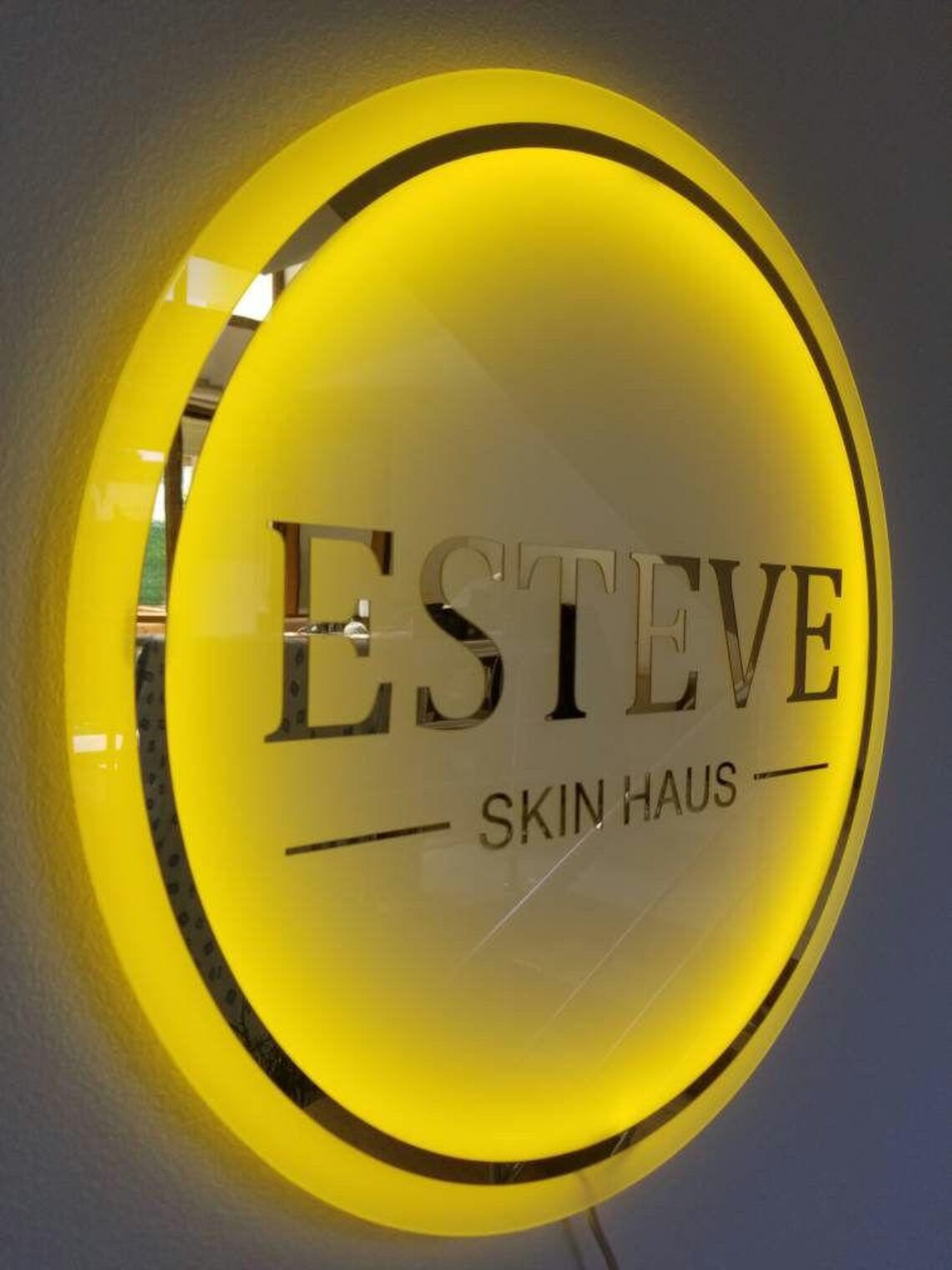 Personalized 3d Illuminated Sign, Round Acrylic Backlit Logo Wall Decor ...