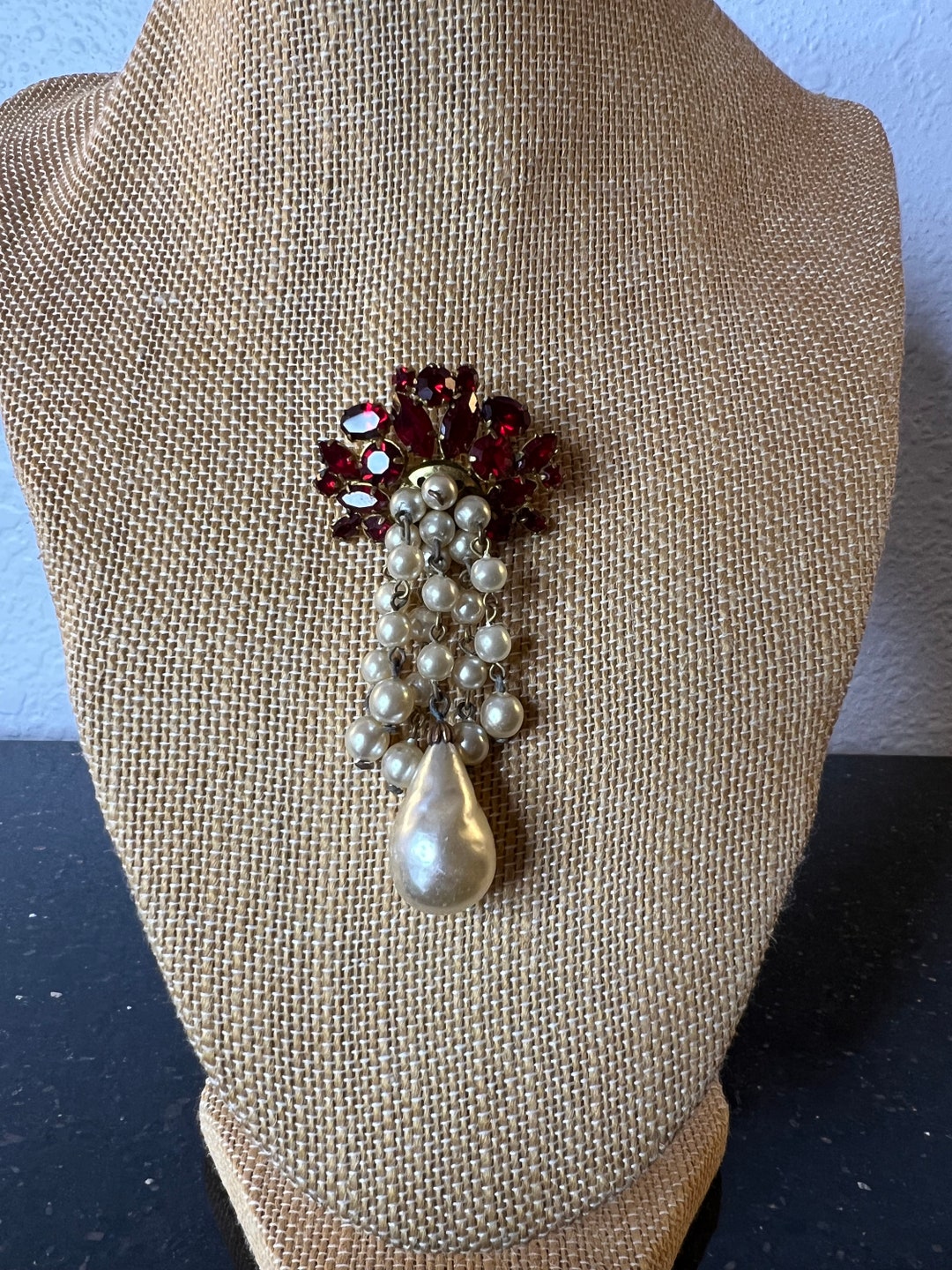 Vintage Fashion Jewelry Brooch With Red Stones and Fresh Water Pearls ...