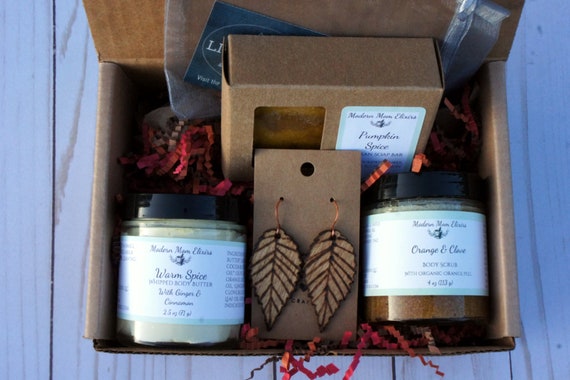 Fall Favorites | Fall Gift Ideas | Autumn Jewelry and Skin Care Gift ...