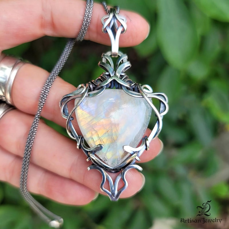 Antique Moonstone Rare - Etsy