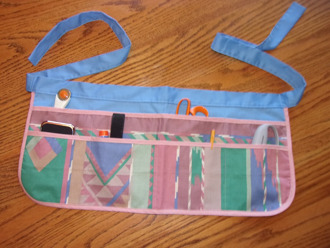 Pocket Apron: Crafter, Gardener, Teacher Utility Apron - Etsy