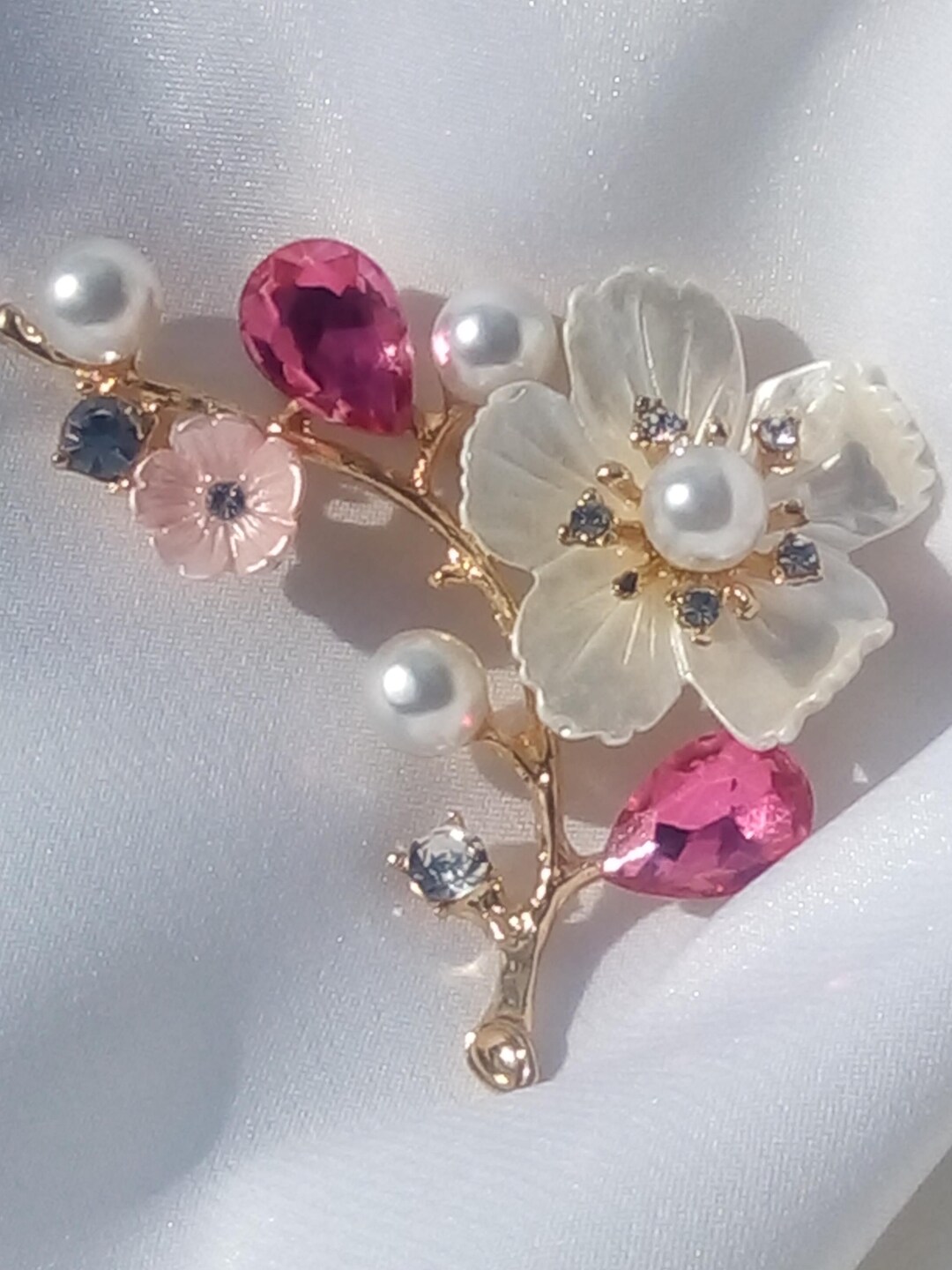PEARL BROOCH PIN, Pink Enamel Flower Brooches for Women, Pearl Jewelry ...