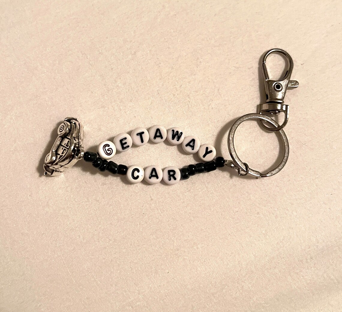 Taylor Swift Key Chain - Etsy Canada