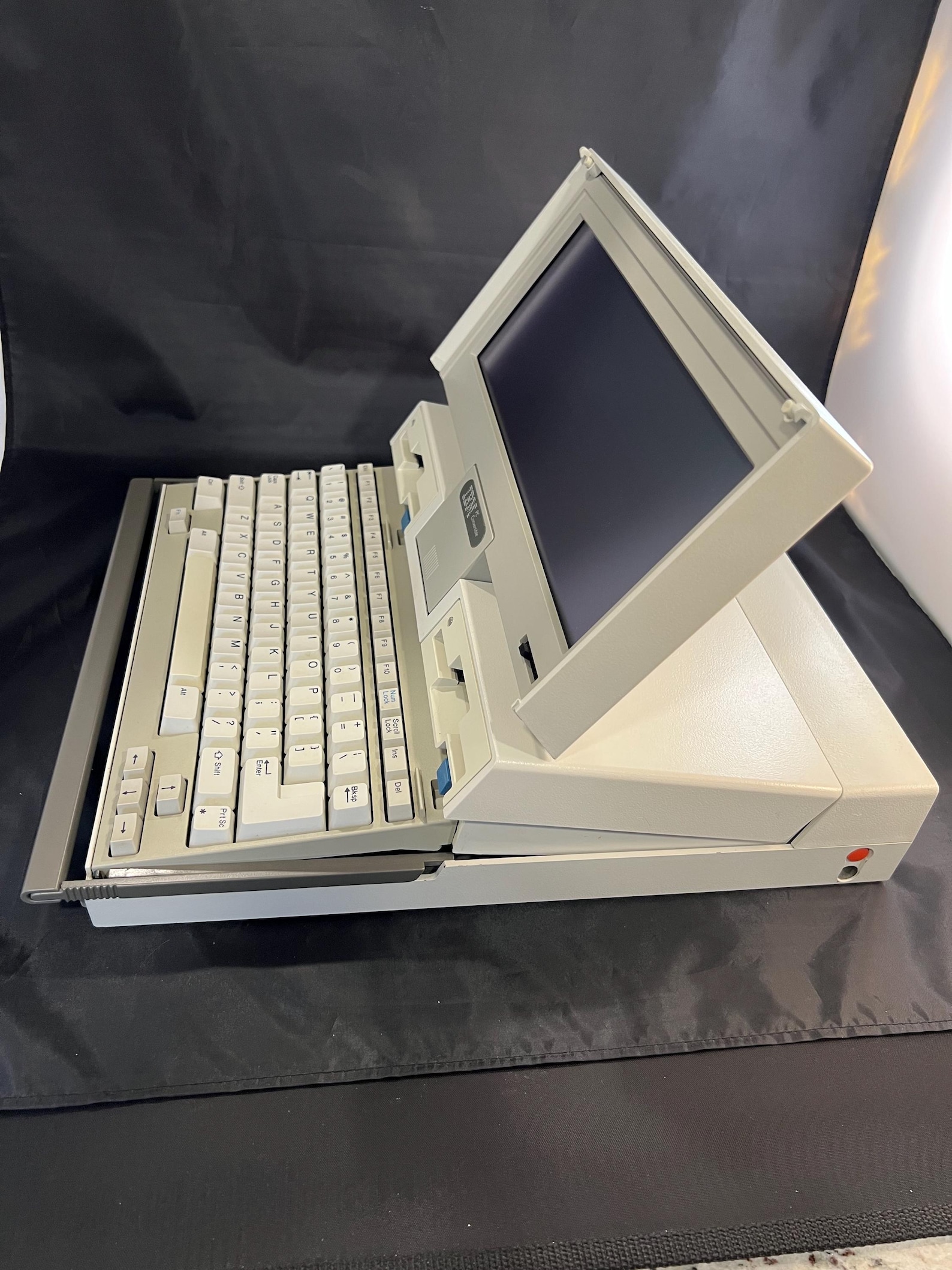 Vintage IBM 5140 PC Convertible (ibm's First Laptop, 1986) - Etsy