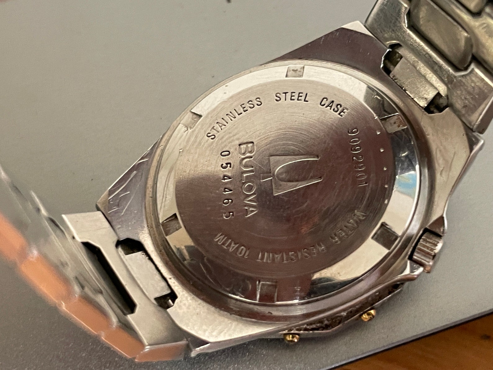 Bulova Superior 2000 Vintage Quartz Diver Watch Eta Movement Compass - Etsy