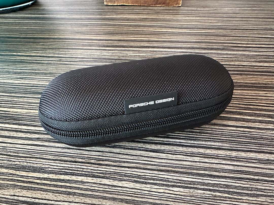 Lufthansa PORSCHE DESIGN Business Class ‘22 Amenity Kit Bag Socks ...