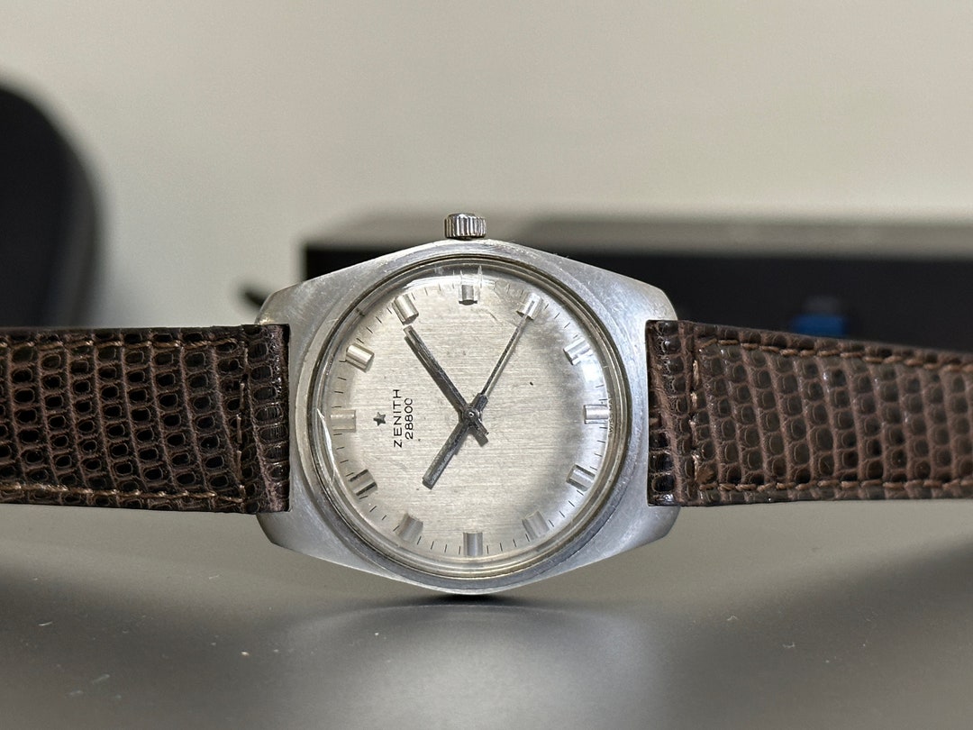 Zenith 1201 28800 Cal 2562 Vintage Men Watch 34mm Stinless - Etsy