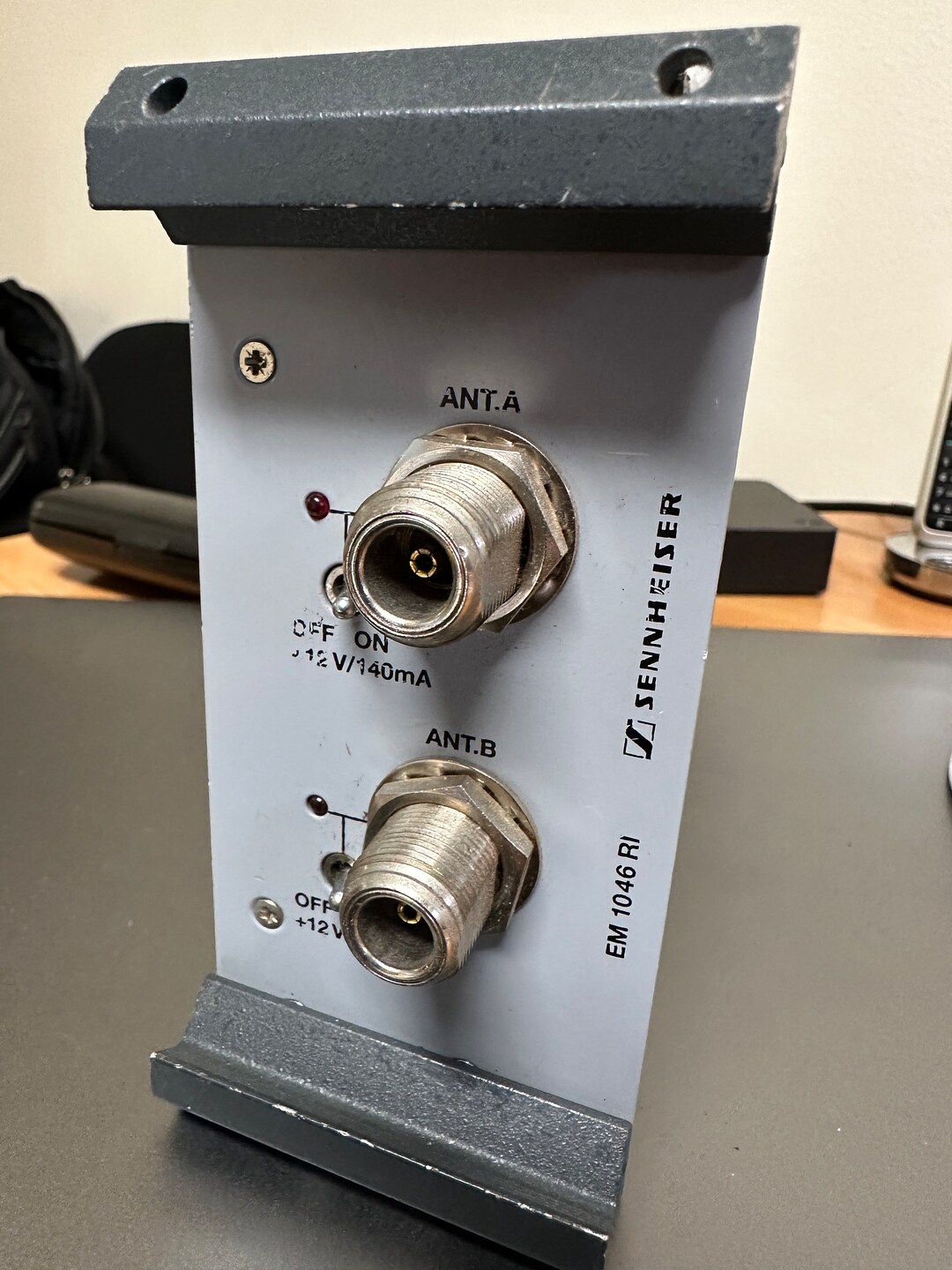 Sennheiser EM1046 Antenna Module Receiver 718-734mhz Wireless Mic ...