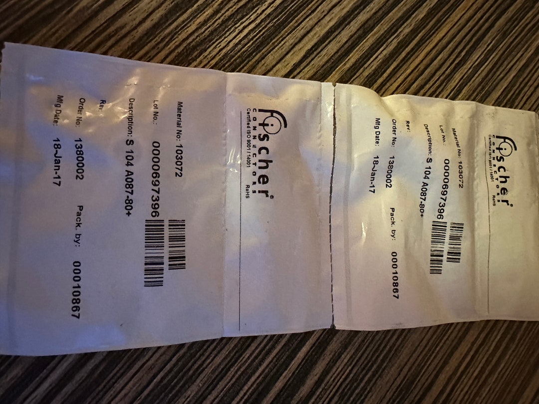 FISCHER CONNECTORS - S 104 A087-80+ Locking Plug - Brass - Grey Mat ...