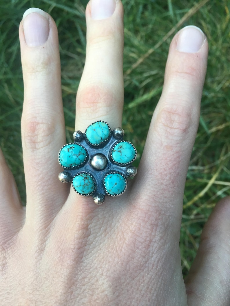 Number 8 Flower Ring With Fine Silver Bead Details size 6 - Etsy