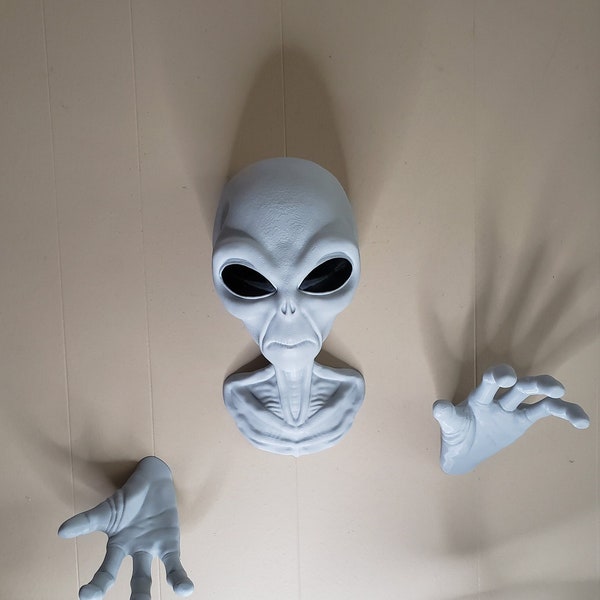 Alien - Etsy