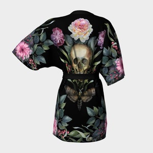 Gothic Bathrobe, La Vie En Noir, Heavy Metal Bathrobe, Gothic Night ...