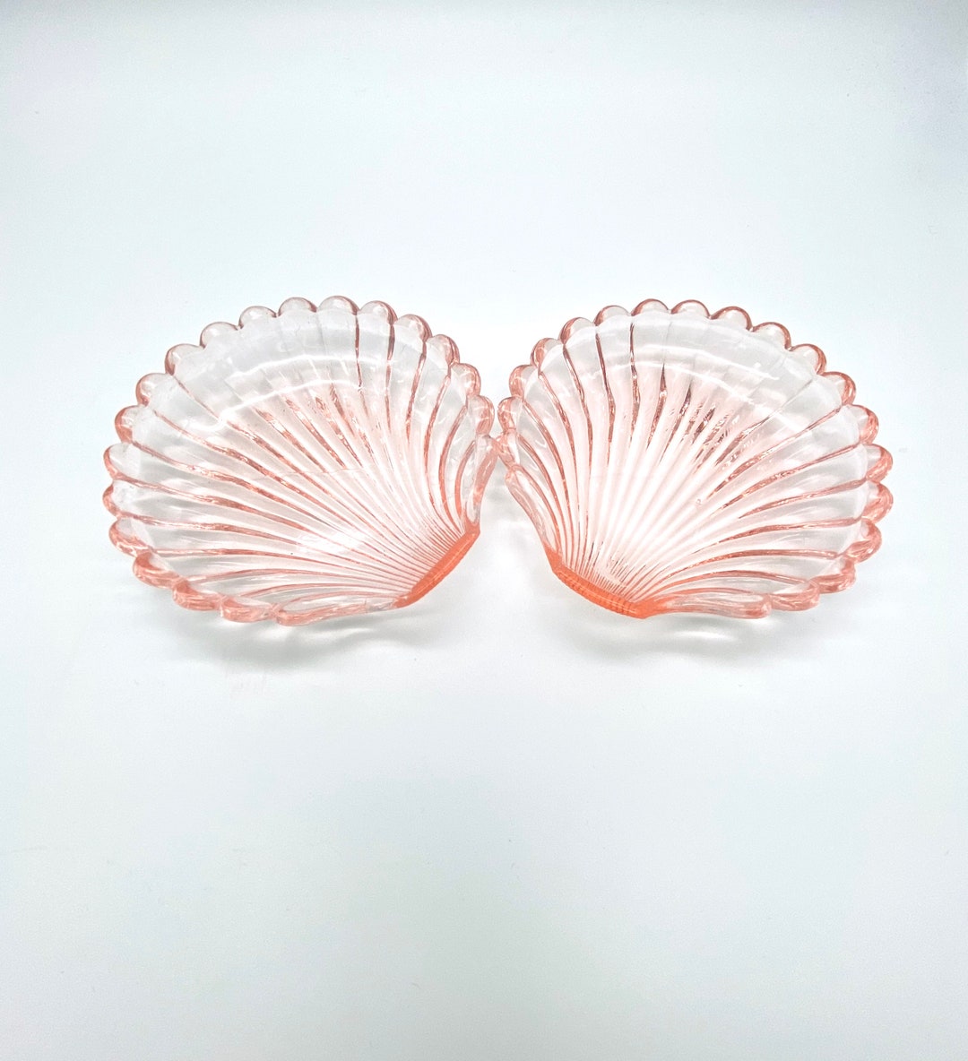 Vintage 1930s Shell Shaped Glass Bowls, Set of 2 - Etsy