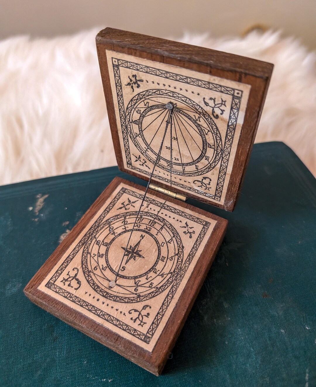 Vintage Pocket Wood Folding Portable Sundial - Steampunk Accessory ...