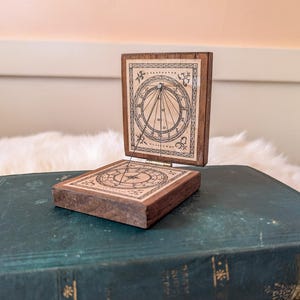 Vintage Pocket Wood Folding Portable Sundial - Steampunk Accessory ...