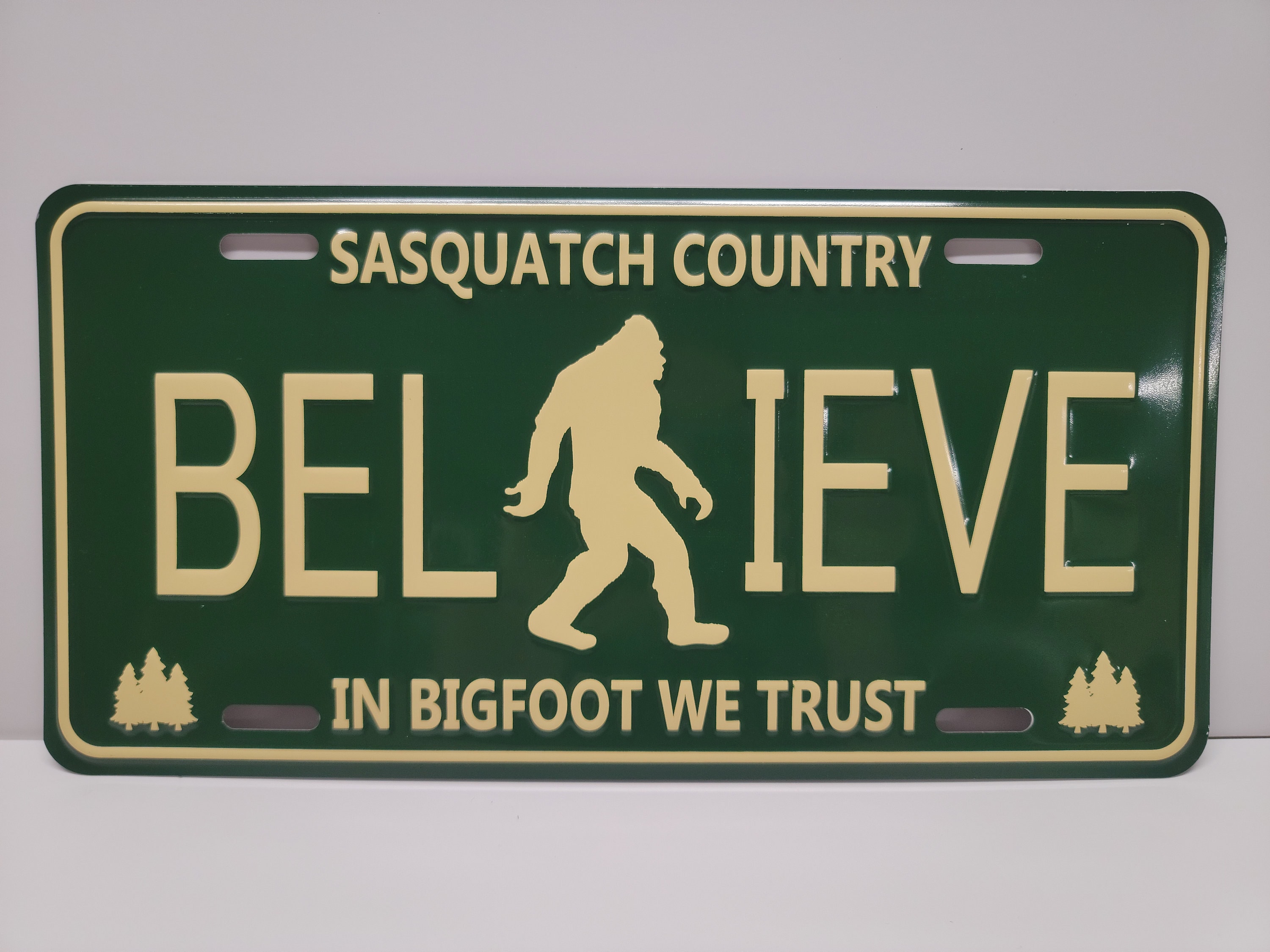 Bigfoot License Plate "in Bigfoot We Trust" - Etsy