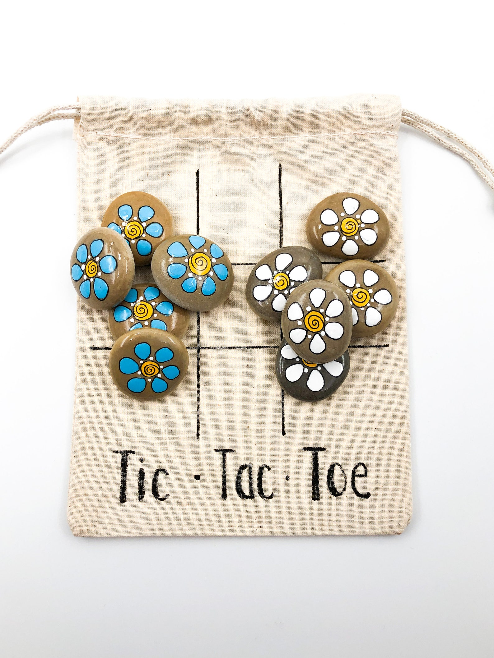 Hand Painted Flower Tic Tac Toe Set: Travel Game - Etsy