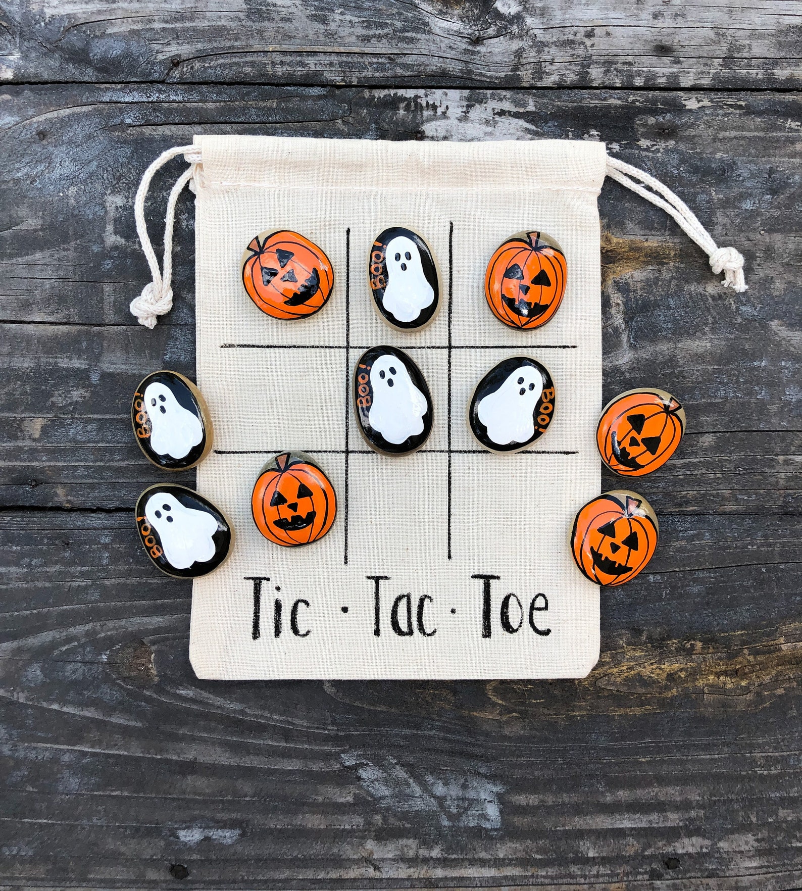Halloween Tic Tac Toe Set 10 Ghosts and Pumpkins Painted - Etsy