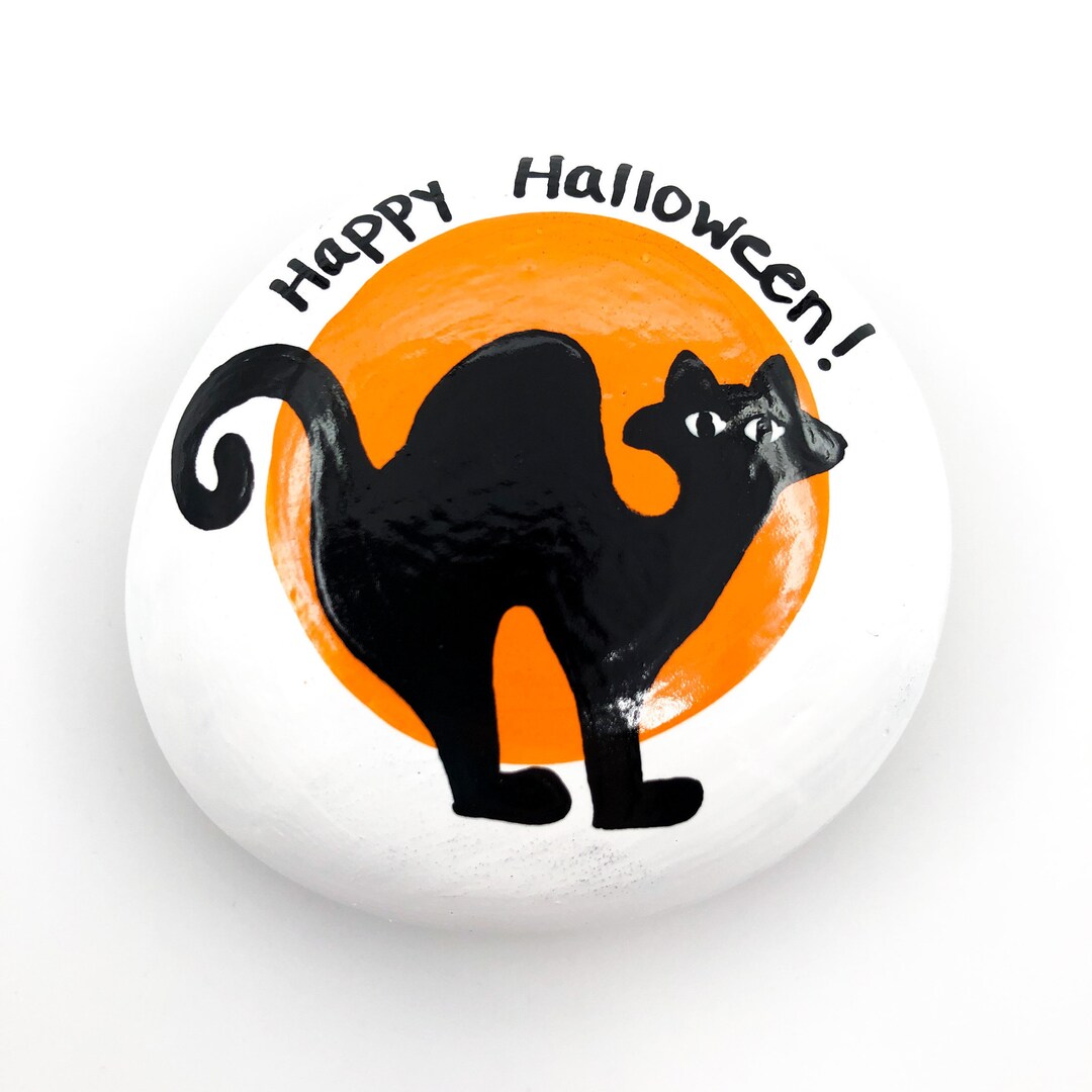 Halloween Cat Painted Rock: Acrylic Spooky Decor - Etsy